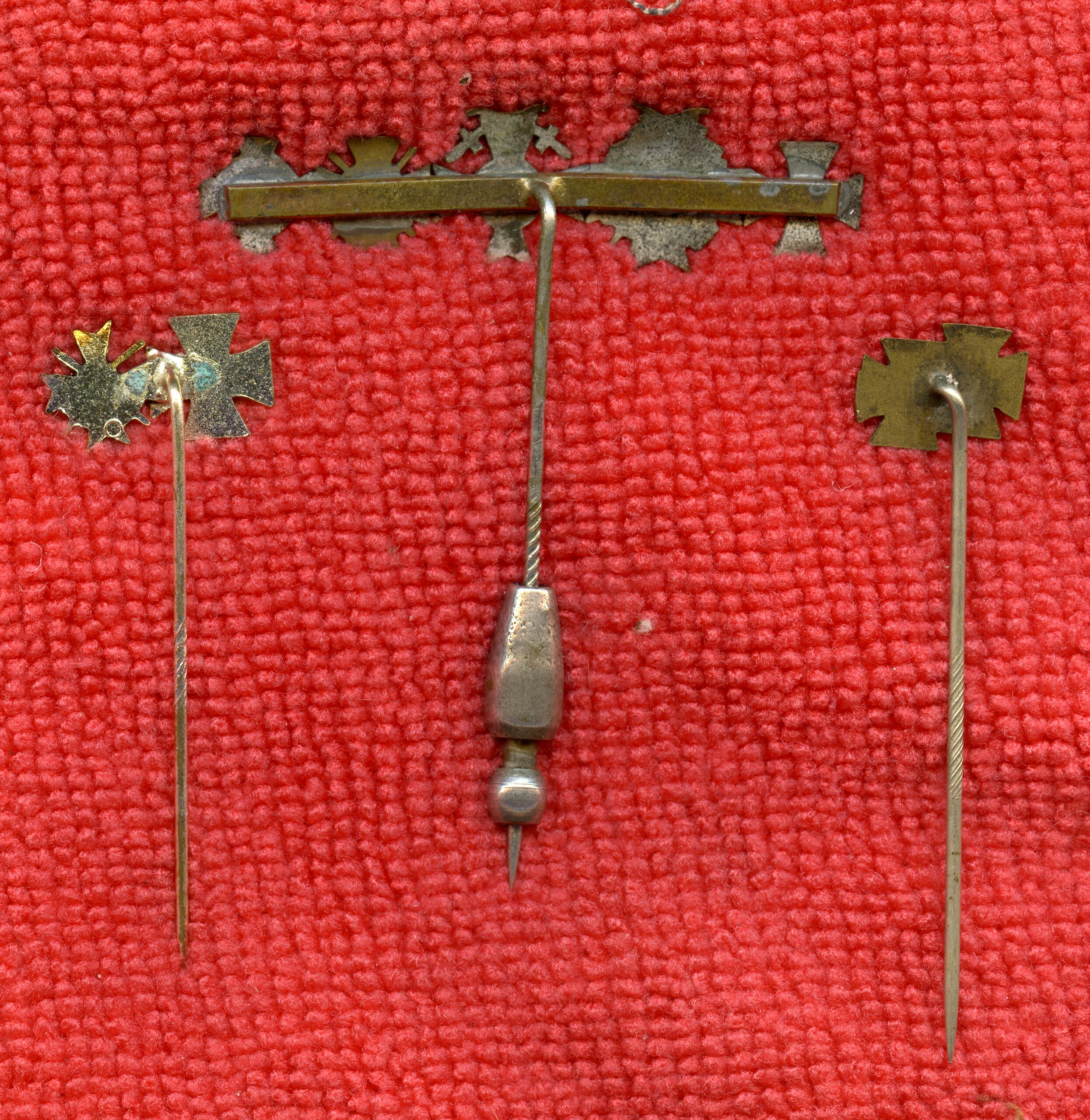 Vintage Lot WW1 WW2 57r German Stick Pins (Anstecknadeln) - Iron Cross HQ